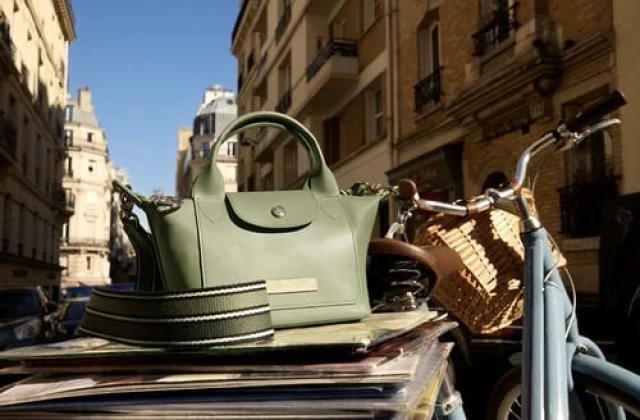 Longchamp Paris - Longchamp Hellas